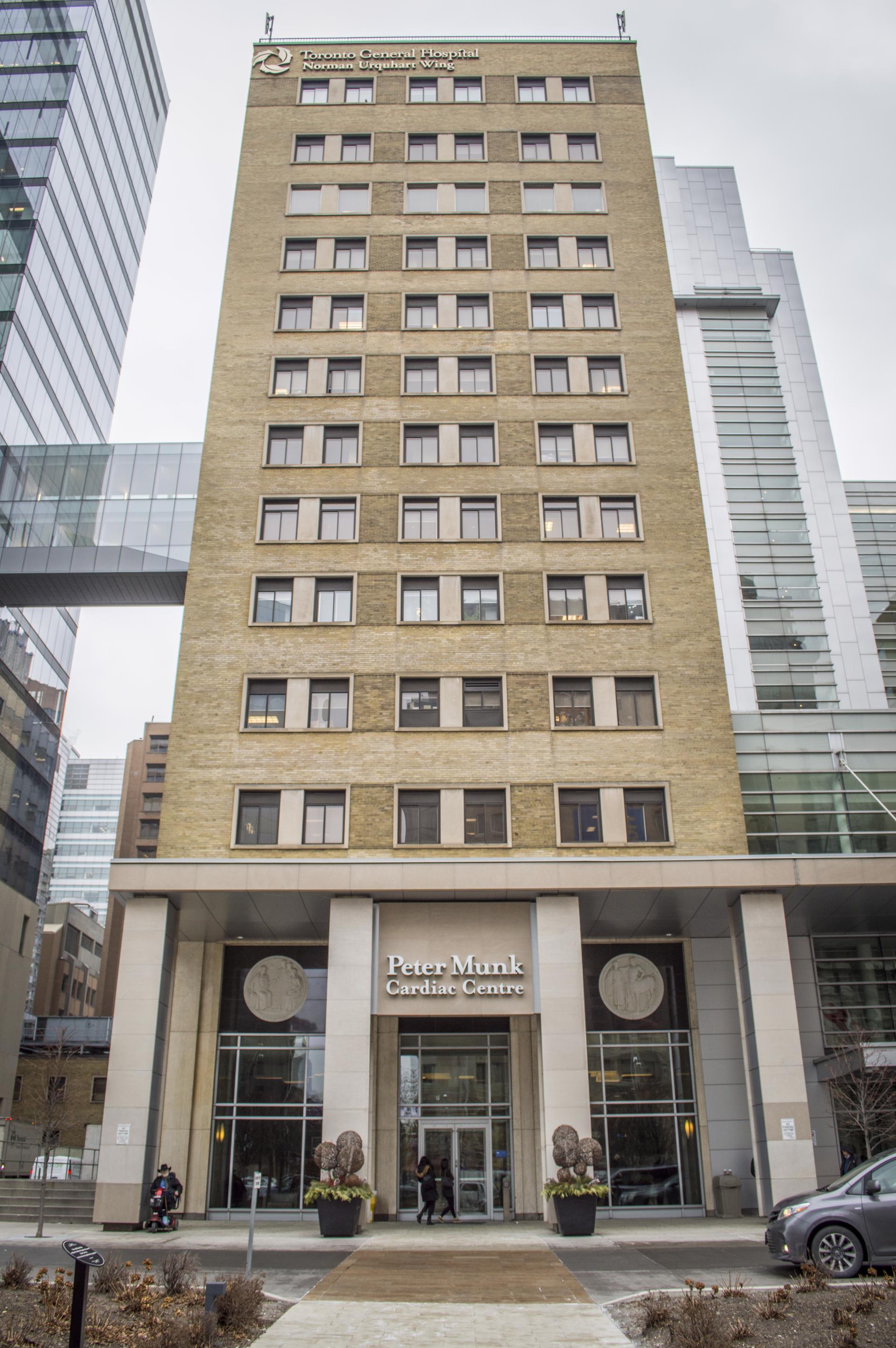 Peter Munk Cardiac Centre, Toronto, ON - Hungarian heritage in Canada