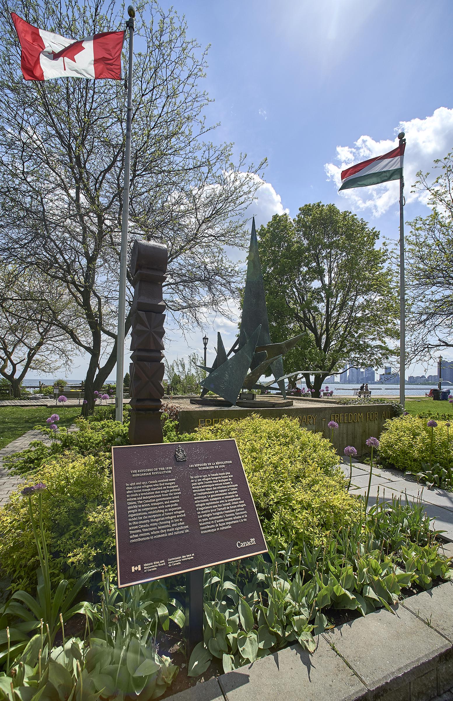 Plaque commemorating the arrival of the 1956 Hungarian refugees ...